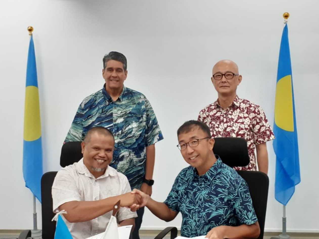 Toward Sustainable Fisheries Industry Development in Palau: Signing of ...