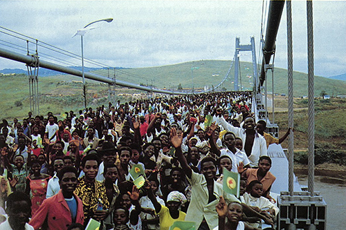 Le 40ème anniversaire du Pont Maréchal à Matadi : le transfert des ...