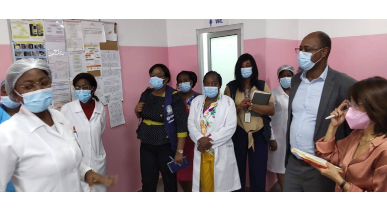 Ex-bolsista e perita Nikkei da JICA implanta um projeto-piloto do Programa 5S-Kaizen em ...