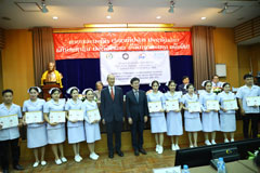 ラオス初の新人看護師免許が付与されました | 持続可能な保健人材開発・質保証制度整備プロジェクト | 技術協力プロジェクト | 事業・プロジェクト - JICA